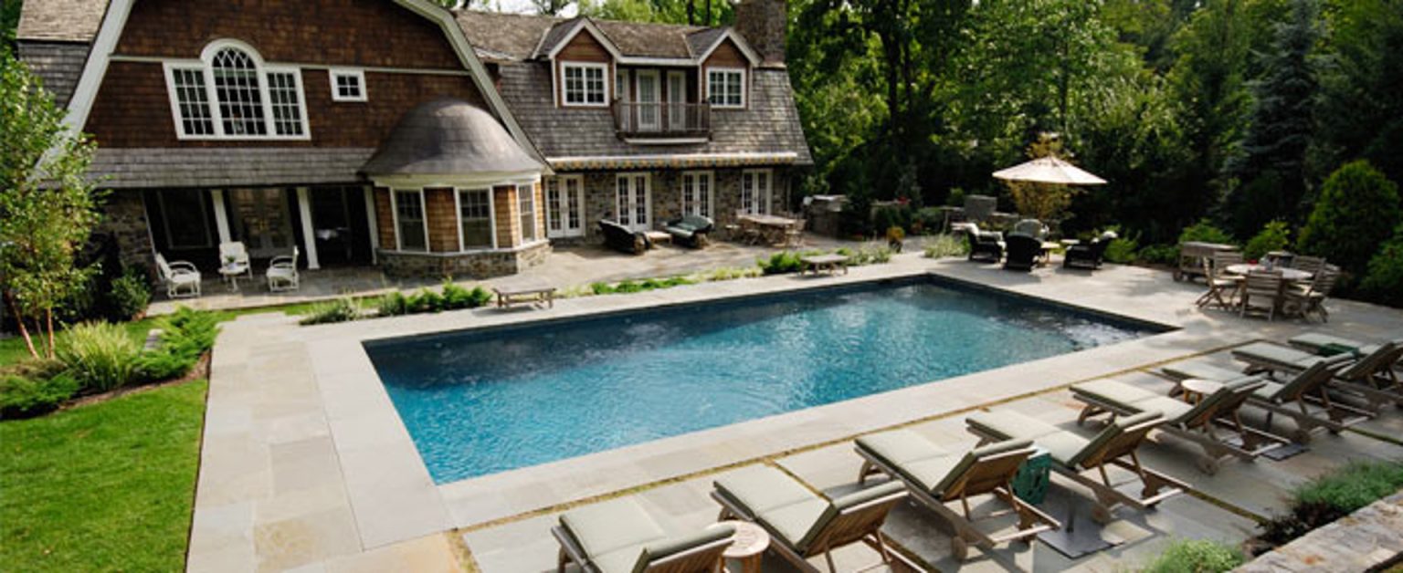 Your Guide to Swimming Pool Scuppers