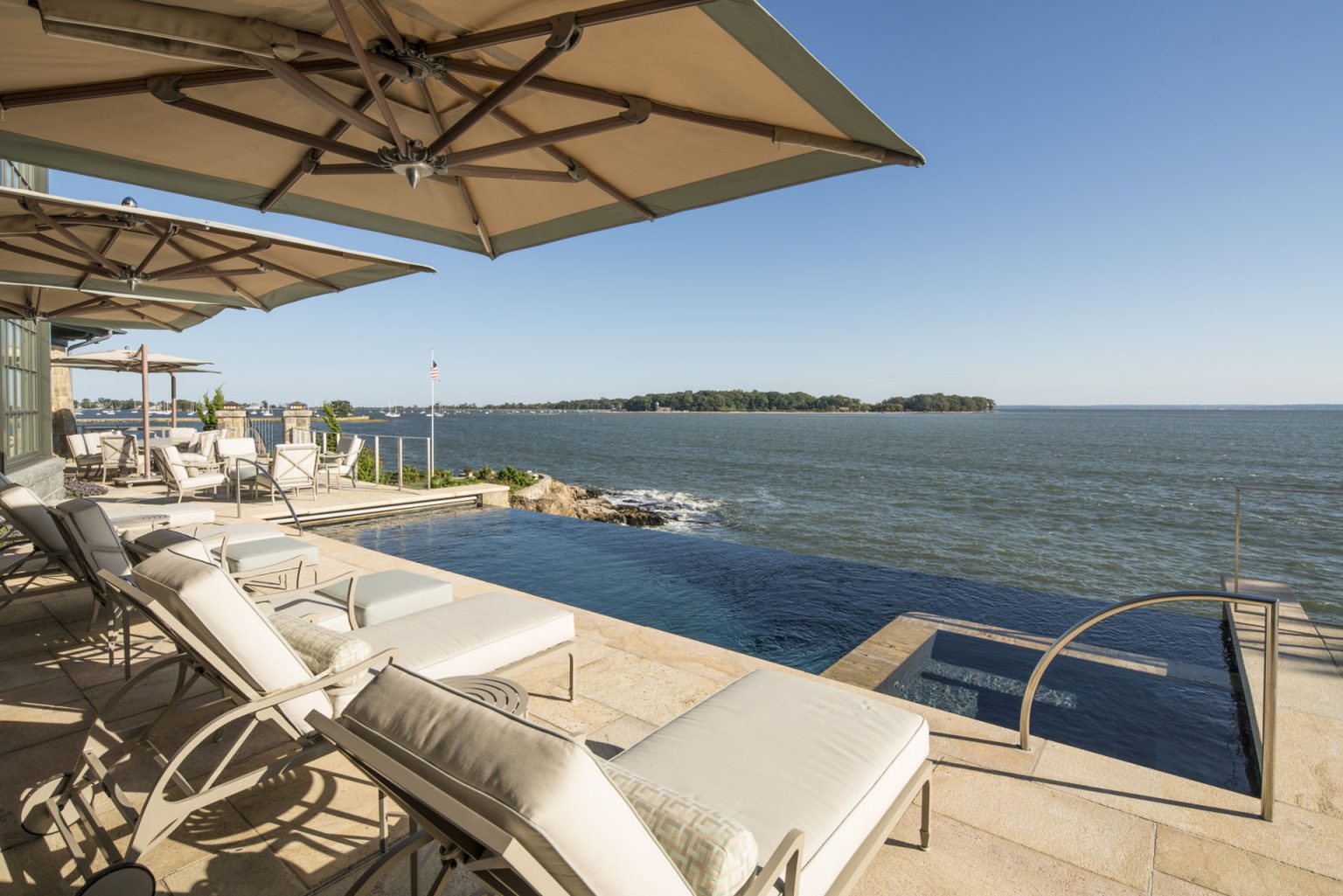 Transforming Your Pool: From Tired to Trendy